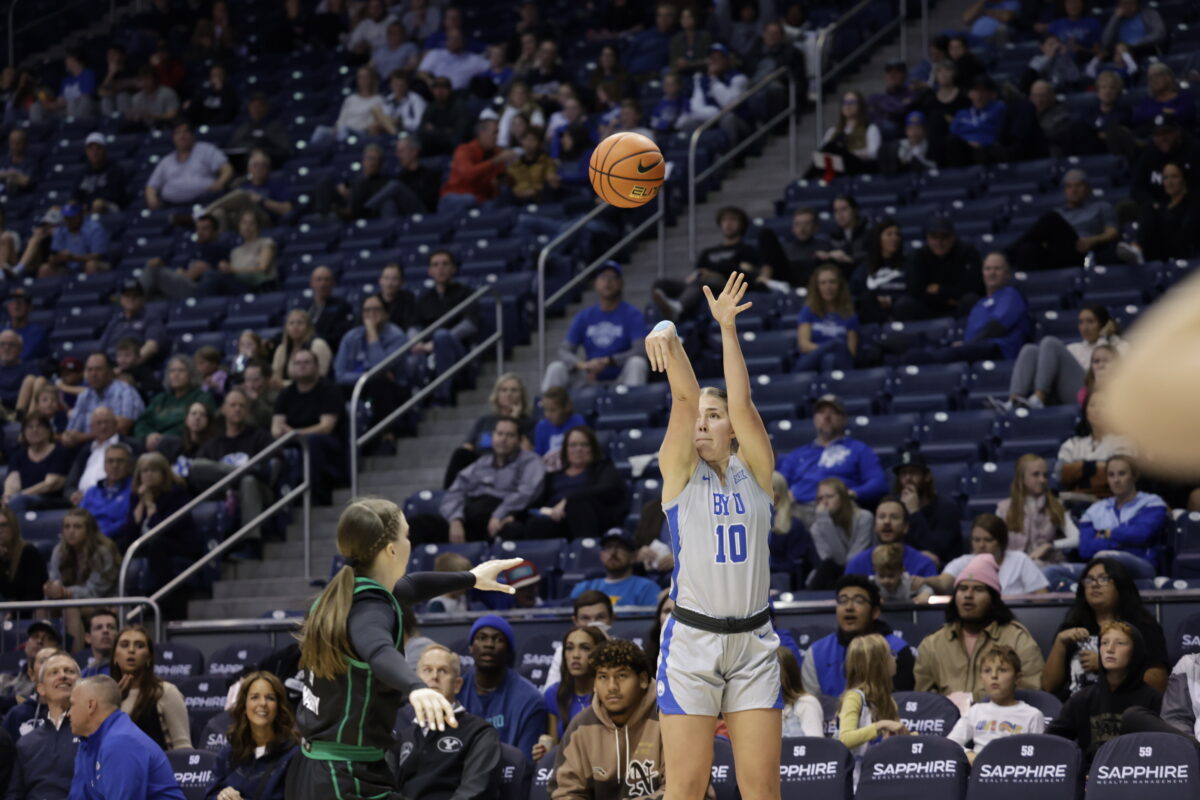 Woolston’s 19 points leads BYU women to victory against Utah Valley ...